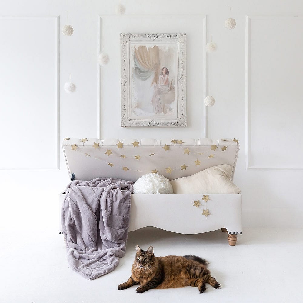 Mimi Grey Faux Fur Throw | Luxuriously Soft Faux Fur Bedroom Blanket