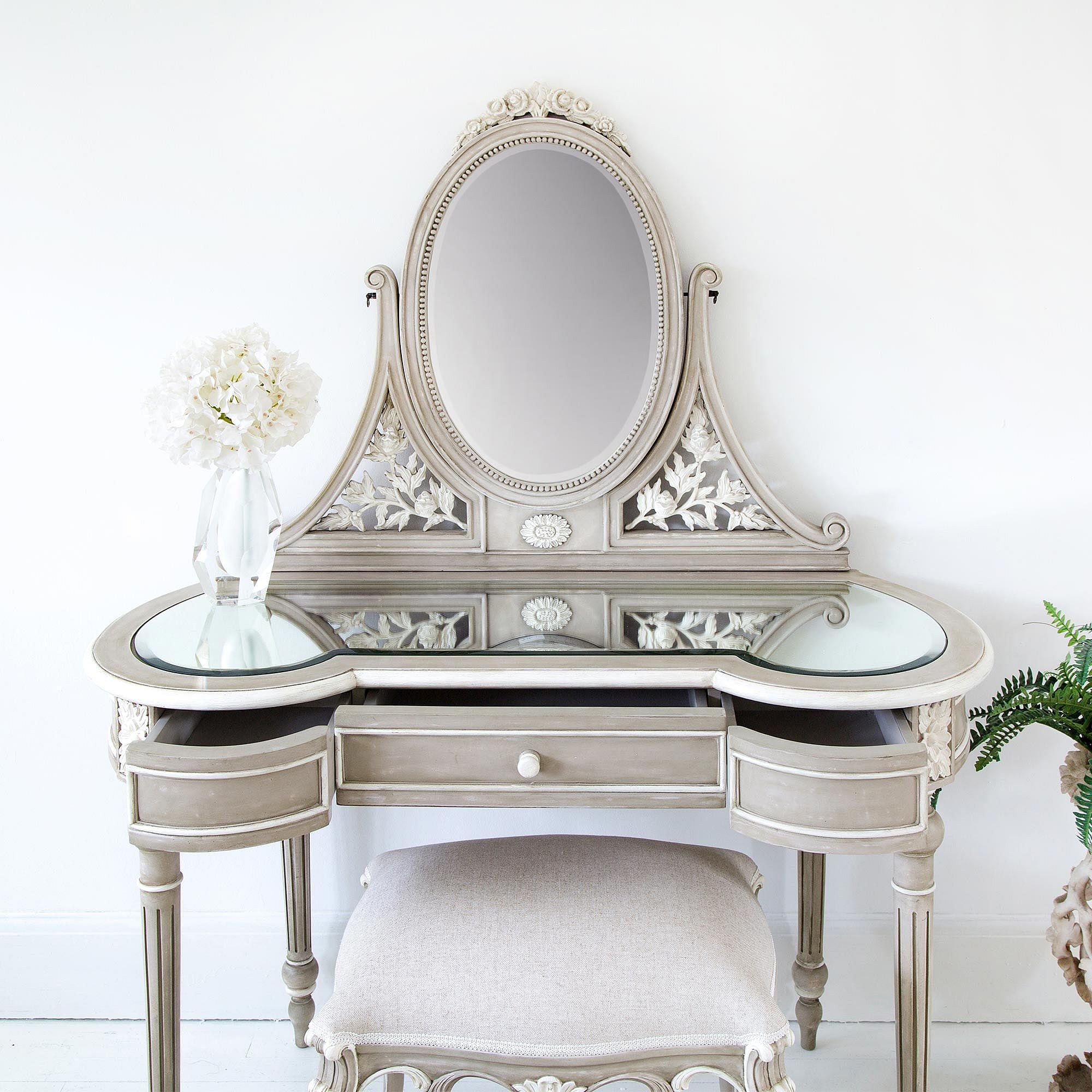 Amour French Dressing Table | Classic French Style Dressing Table ...