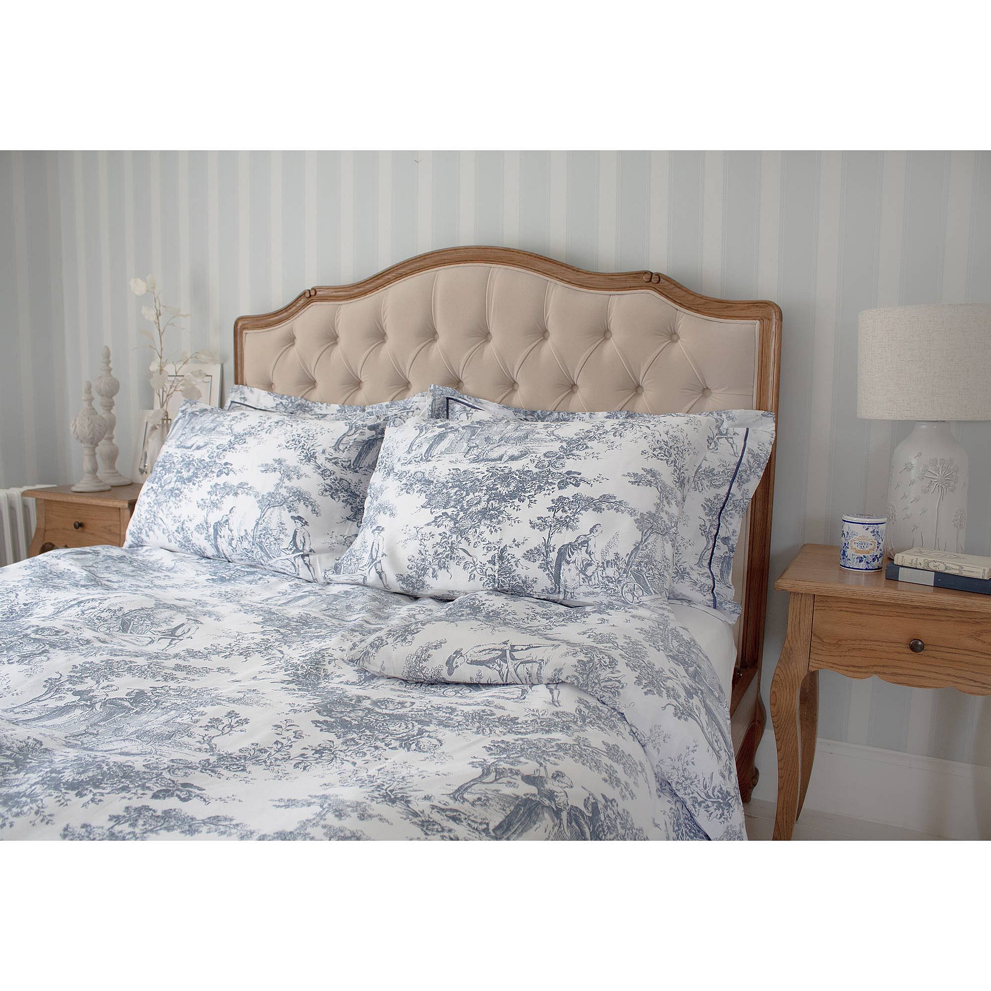Country Toile Blue Bed Linen | Blue and White Bed Linen With ...