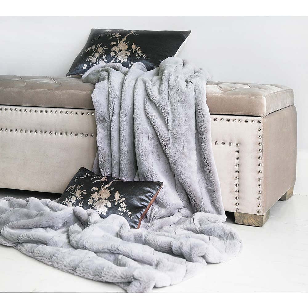 Mimi Grey Faux Fur Throw | Luxuriously Soft Faux Fur Bedroom Blanket