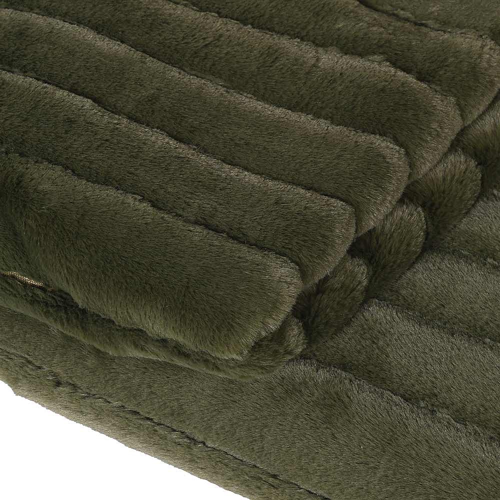 Norwegian Spruce Faux Fur Throw | Deep Green Ribbed Super Soft Faux Fur ...