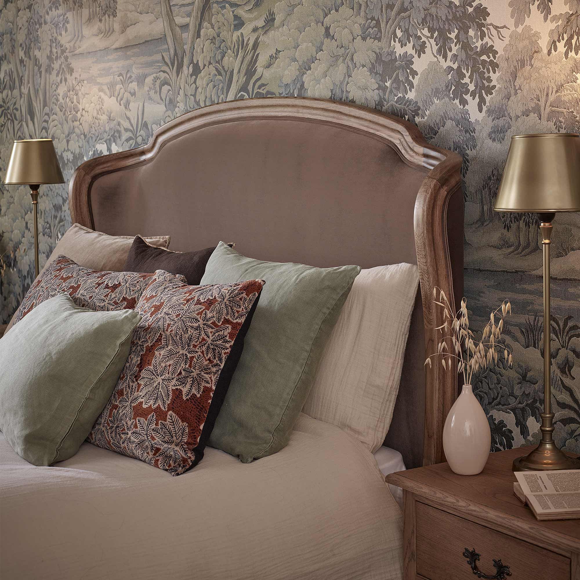 Madison Antique Brass Table Lamp | Contemporary Tall Slim Brass Table Lamp