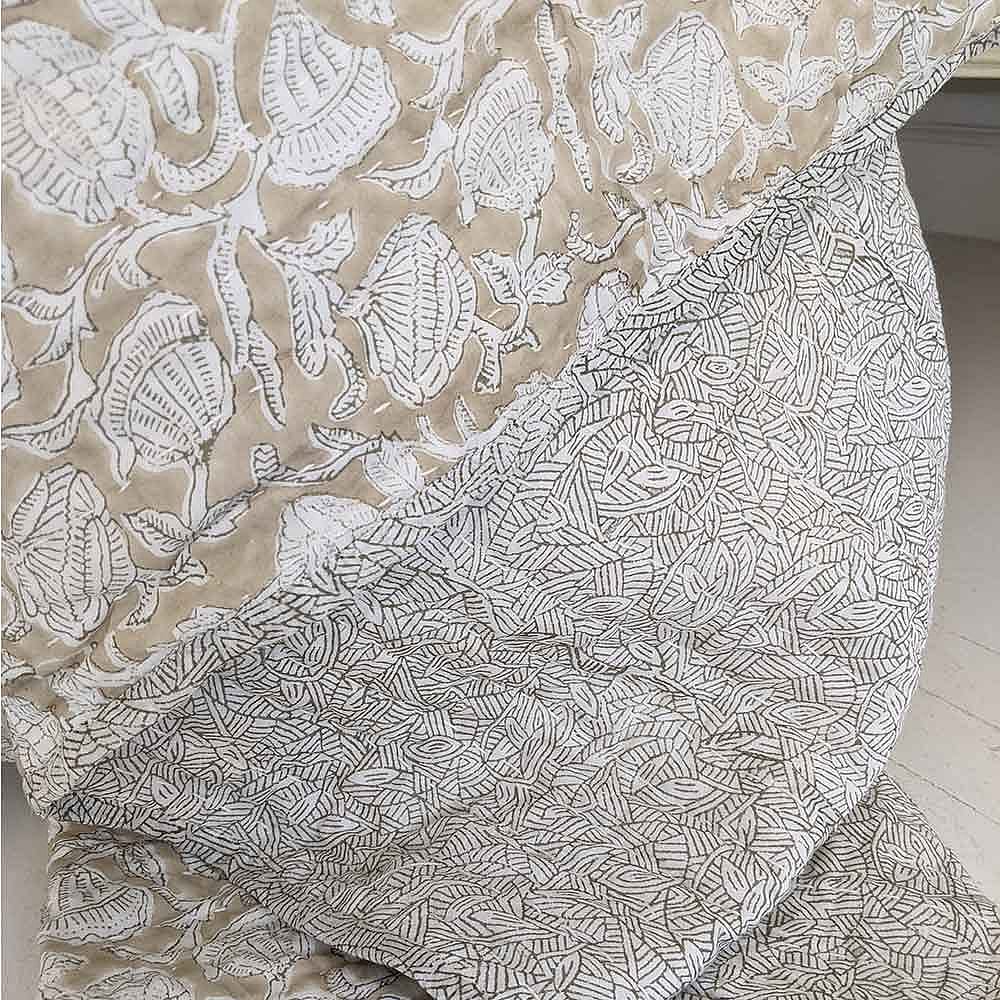 Chai Latte Block Print Bedspread | Lightweight Quilted Block Printed ...