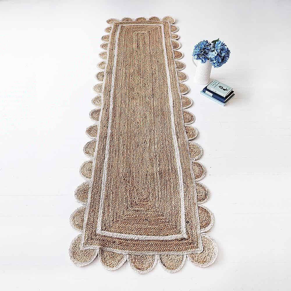 Sundar Scallop White Runner | White Scalloped Edge Jute Rug Floor Mat