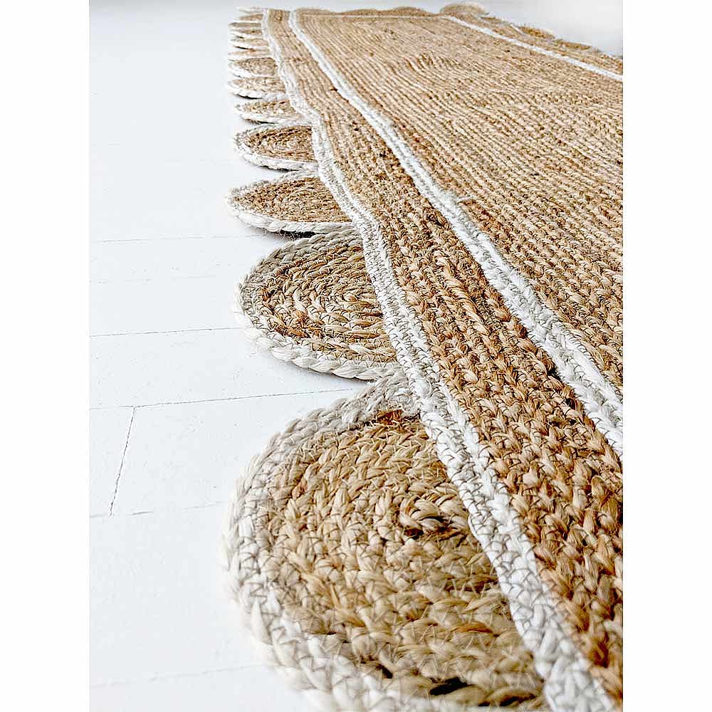 Sundar Scallop White Runner | White Scalloped Edge Jute Rug Floor Mat