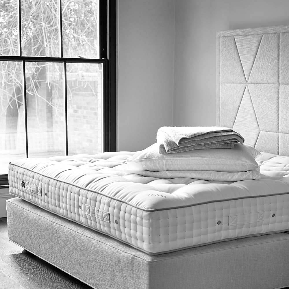 Vispring Superb Luxury Mattress | Finest Wool Mattress with Hand Tied ...