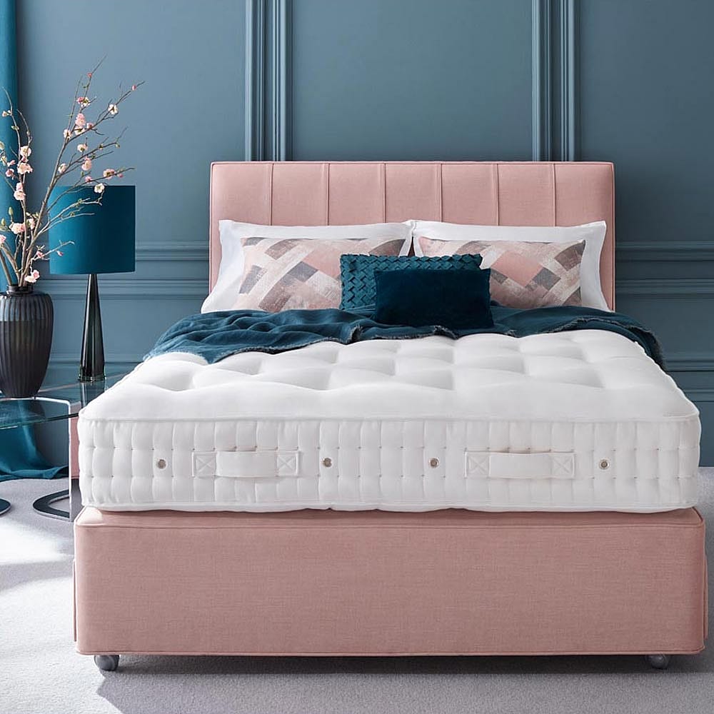 Vispring Realm Luxury Mattress | Luxurious Belgian Ticking Premium ...