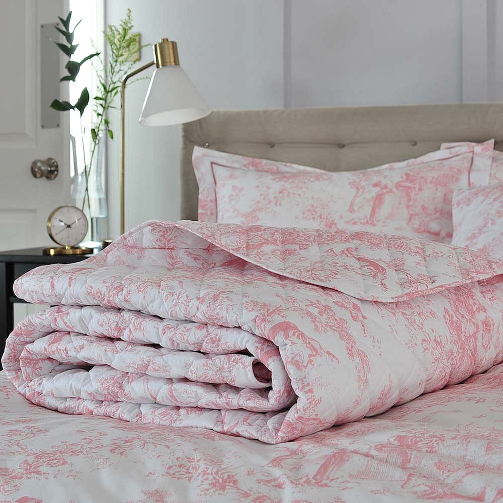 Country Toile Pink Bedspread | Pink and White Bedspread With ...
