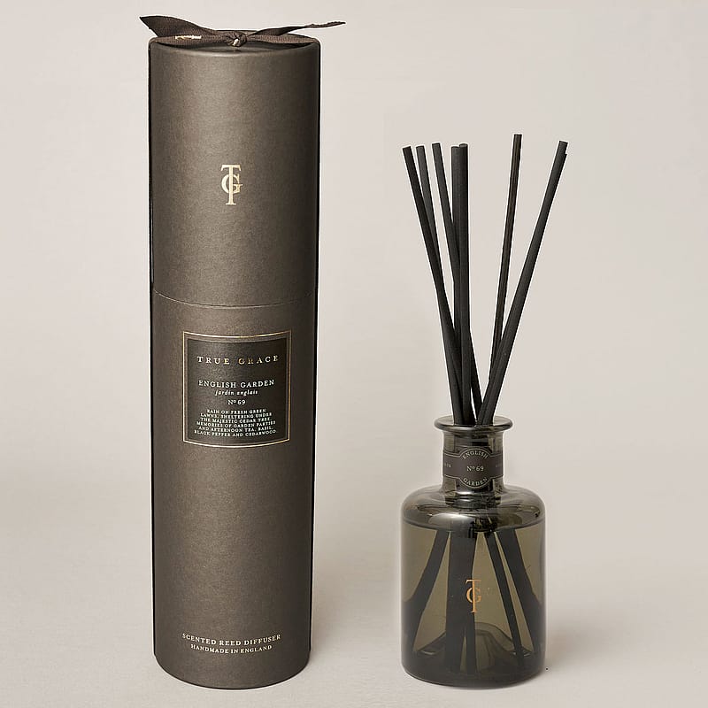English Garden No.69 Diffuser, by True Grace | Black Glass Reed ...