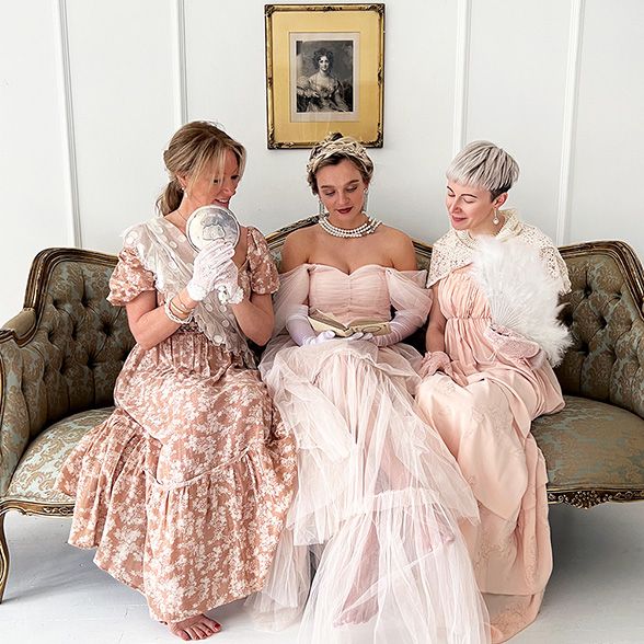 How to Fuse Royal Core with Contemporary - Styling Tips - Le Journal