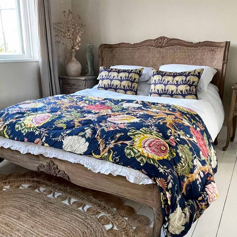 Styling with Floral Patterns to Transform Your Home - Styling Tips - Le ...