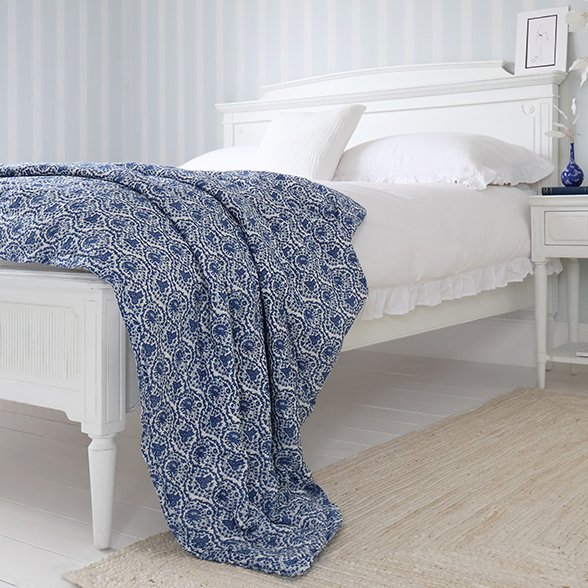 Exploring the Elegance of French Style King Size Beds - Shopping Guides ...